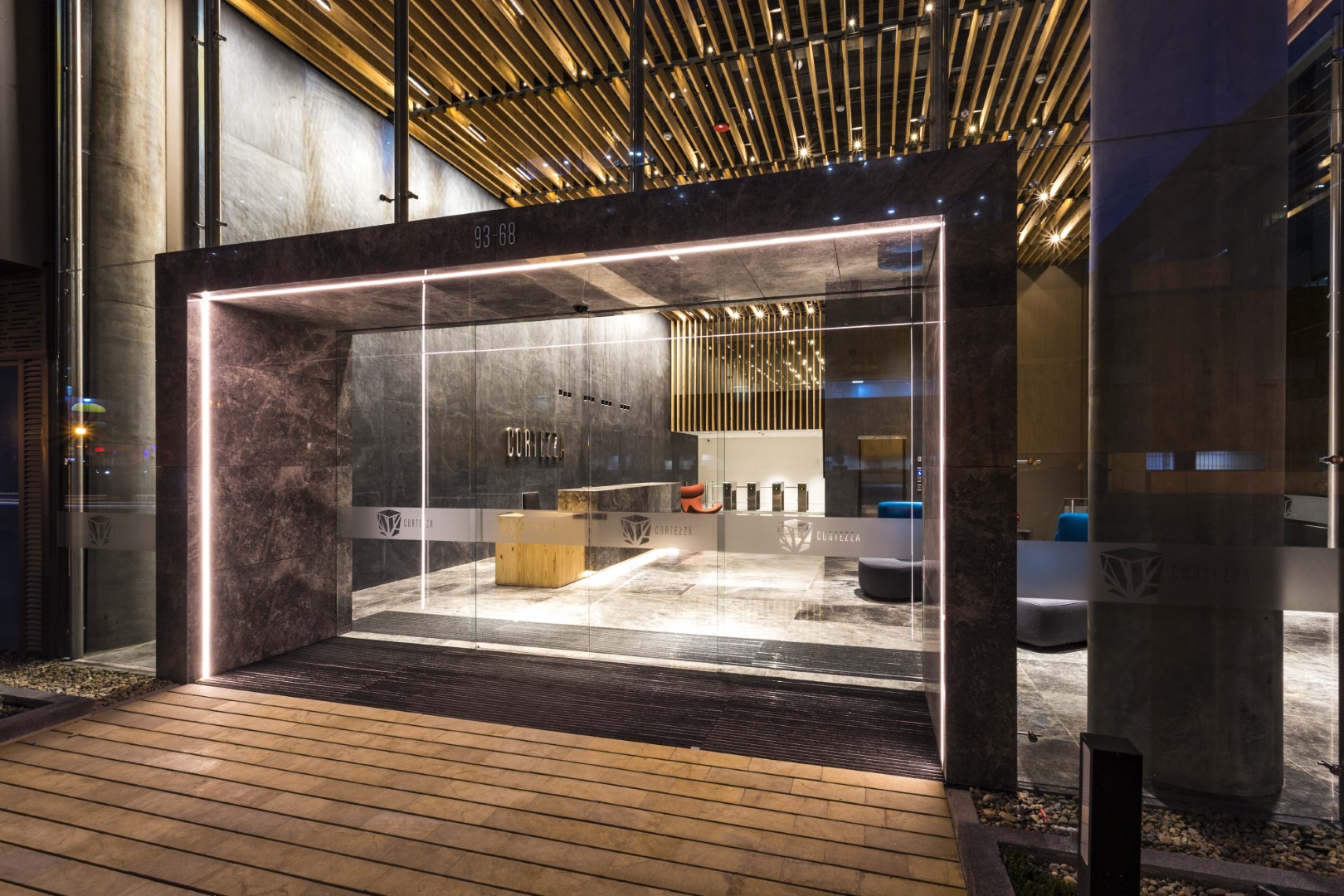 Cortezza Bogota – EUROLUCE